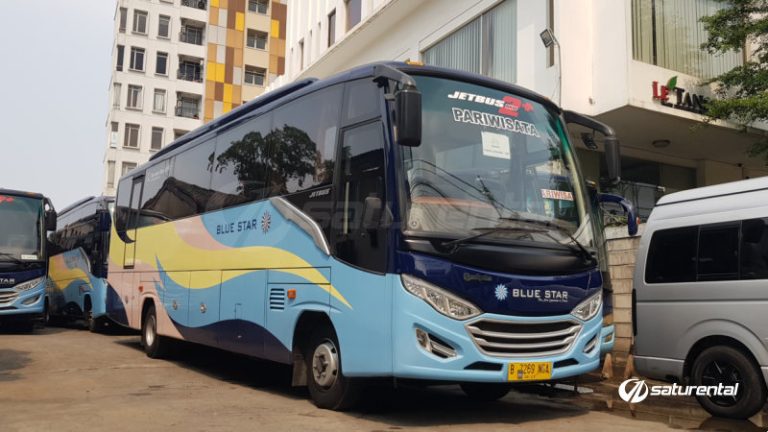 Info Lengkap Foto dan Harga Sewa Bus Pariwisata Blue Star