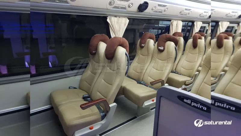 Info Lengkap Foto dan Harga Sewa Bus Pariwisata Trac Astra - Saturental