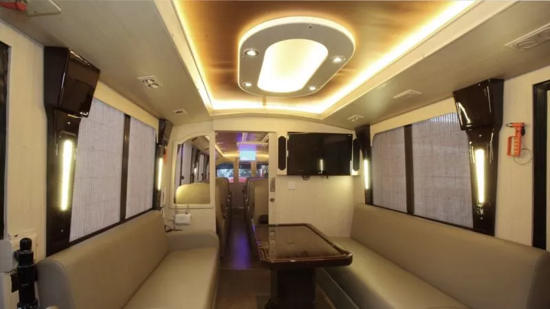 Info Lengkap Foto-foto Bus Pariwisata Luxury / Mewah - Saturental